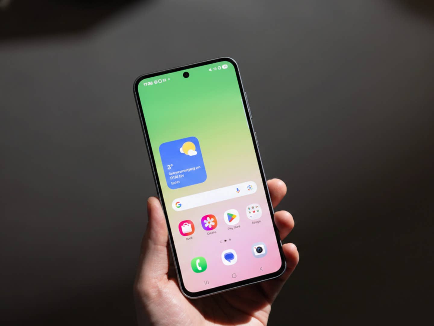 This Samsung Galaxy Phone Might Outshine the Galaxy S26