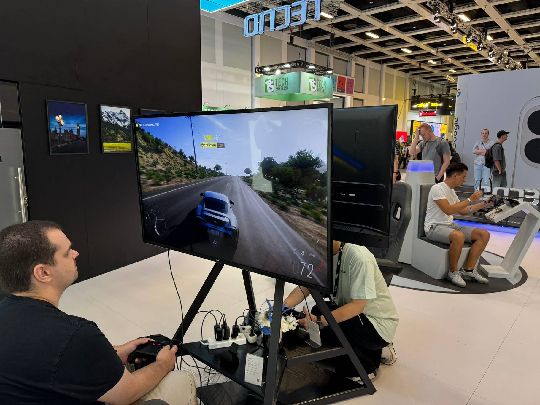 Tecno Pocket Go Hands-On: This Controller is a Handheld Console